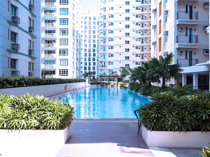 Palm Beach 2br Coastal Workspace | Quiet Corner - Ninoy Aquino Airport (MNL)