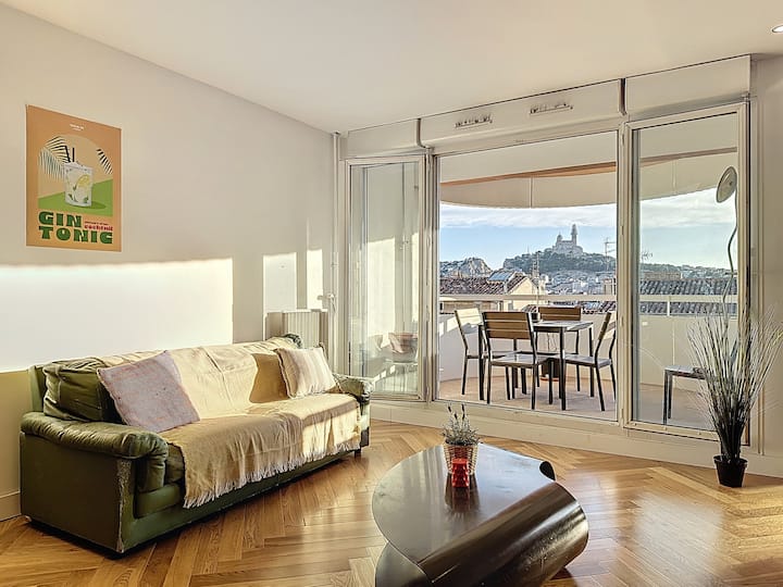 Grand Appartement - Vue Mer - Parking - Marseille