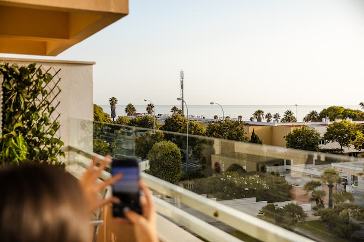 Luxury Private Condo, Pool, Near Beach, Parking - Estoril