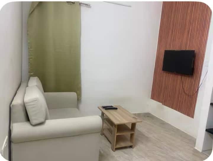 Full 1 Bhk House @Velachery - Chennai