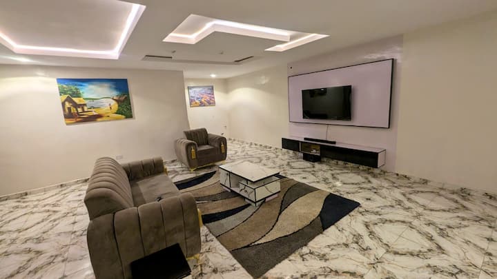 Very Spacious 1br• 20 Mins To Airport • 24/7 Power - Lagos, Nigeria