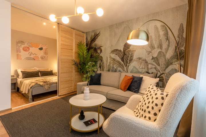 City Lights & Comfort | 2br Central Bucharest - Bucharest