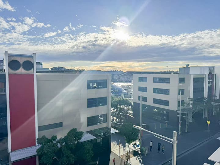 Harbour Hideaway In The Cbd - North Sydney