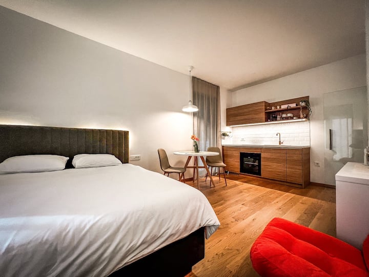 Modern City Studio With Free Parking (2+0) - Ljubljana