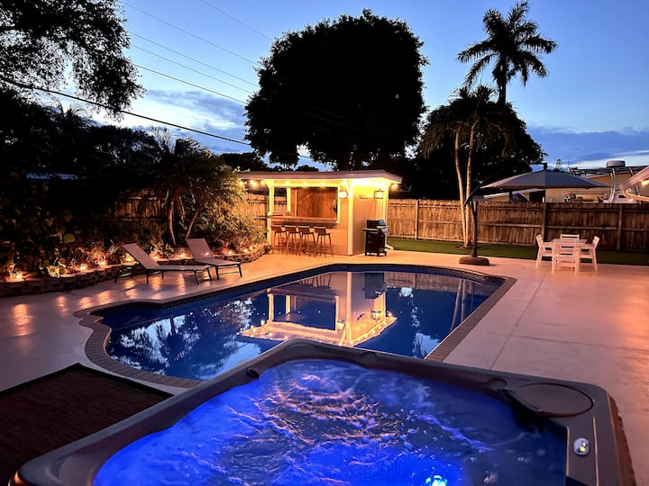 Jupiter Heated Pool/spa Luxury 3bed Home - Jupiter, FL