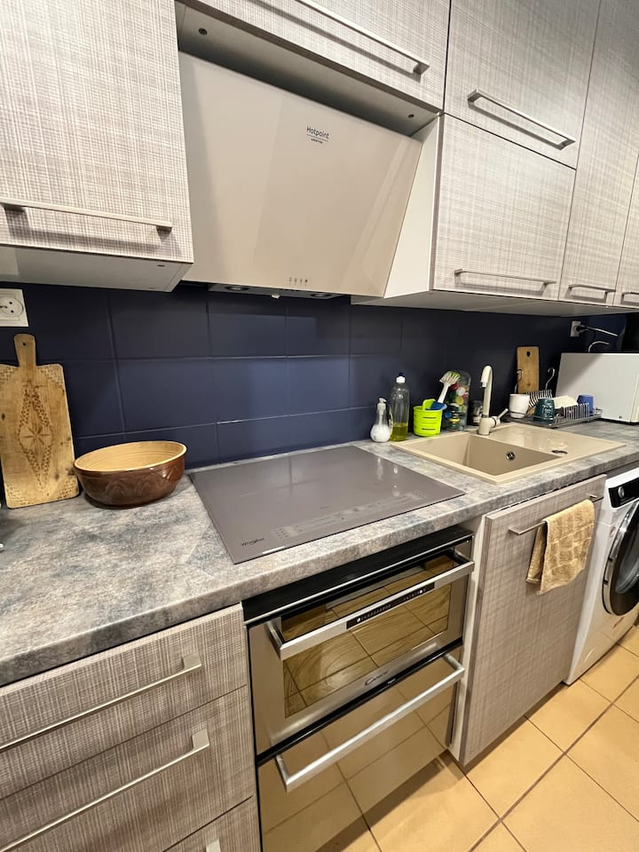 Comfortable, Quite Big Flat Close To The Old Town - Cracovie