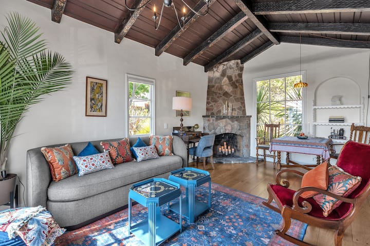 Little Villa-near Cal-views-parking-kitchen-lndry - El Cerrito, CA