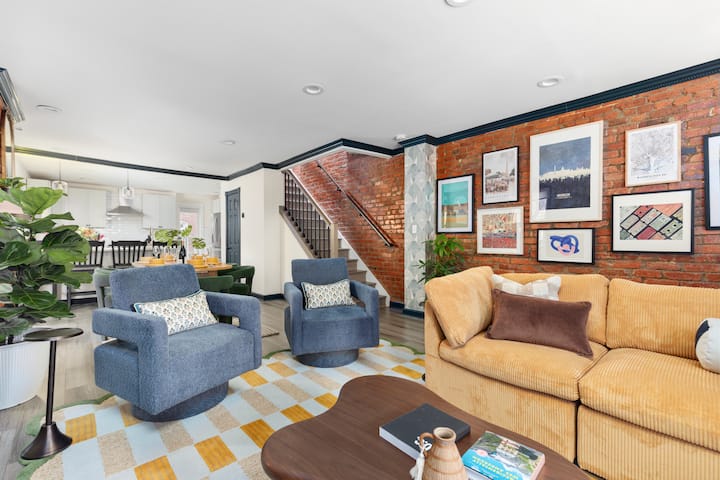 Asteroid City Suite. 3 Br Home Steps From Metro - Washington, DC
