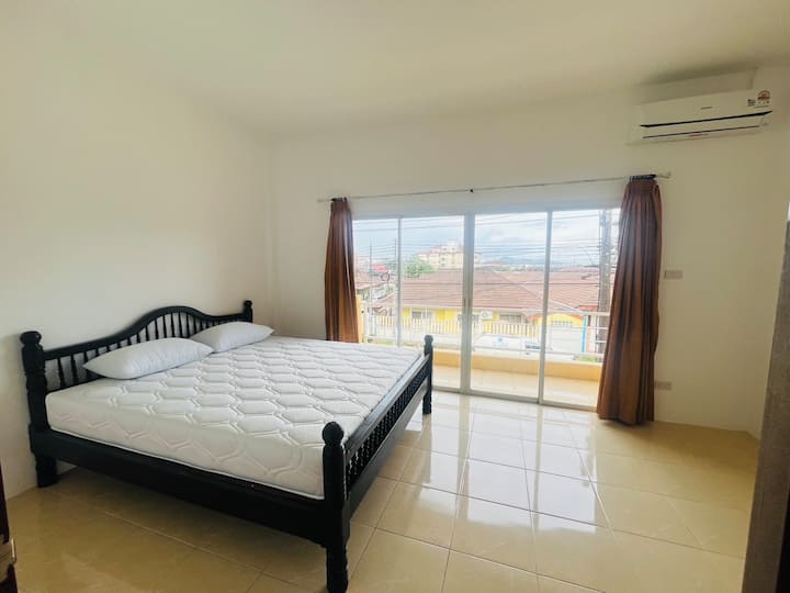 Winlee House - Phuket district, Thailand