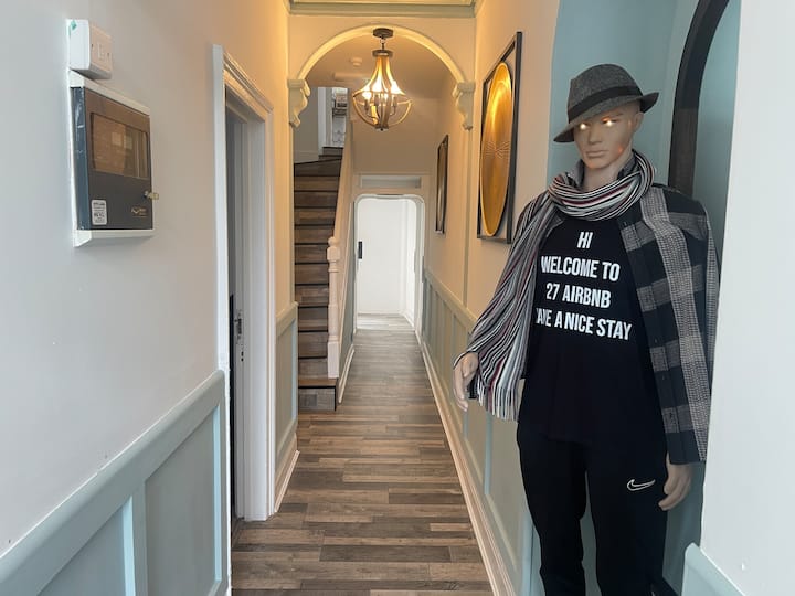 Townhouse In The Heart Of Aberystwyth (3 Bedrooms) - アベリストウィス