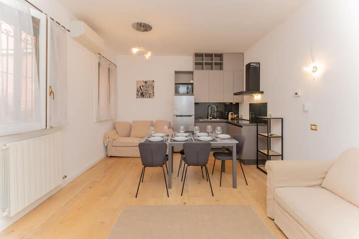 New Exclusive Apartment [Fondazione Prada] - Milan