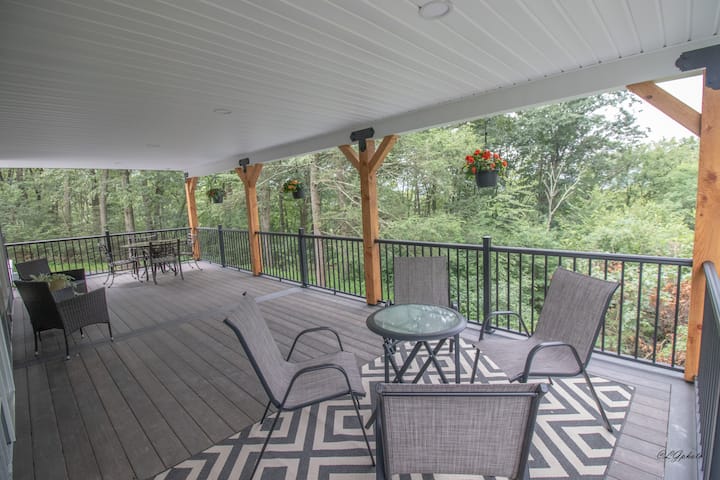 Pine Crest Hideway| Relax| Family | Hottub |Ev - Bethel, PA