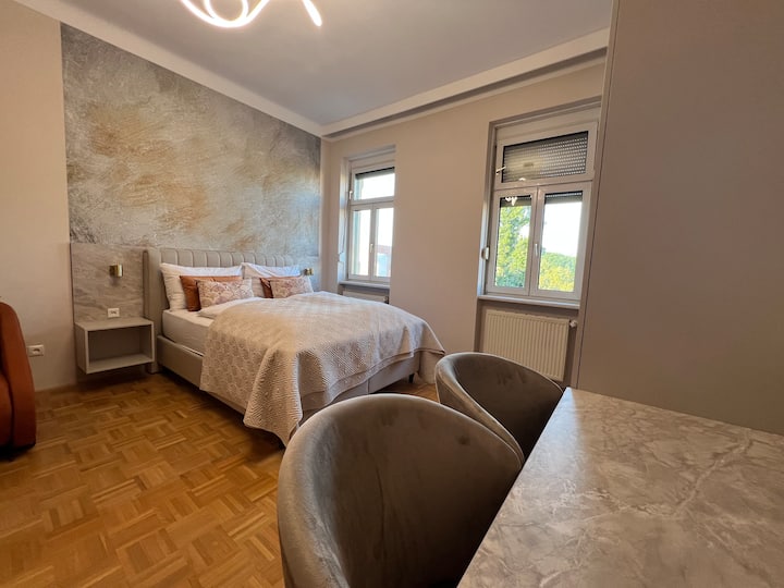 Near Schönbrunn I 1 Min To U6 Niederhofstraße - Vienne