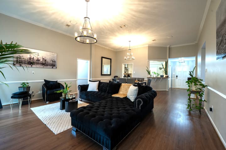 The Cozy Willow - Park Place Houston