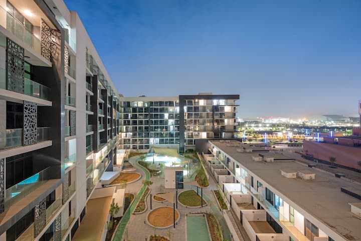 Luxe 3br Eco Retreat — Calm, Chic Abu Dhabi Stay - Abu Dhabi