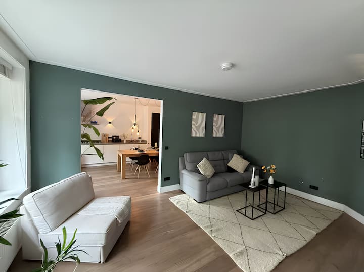 Bright 2br W/ Garden | Peaceful Stay In South - Amsterdam