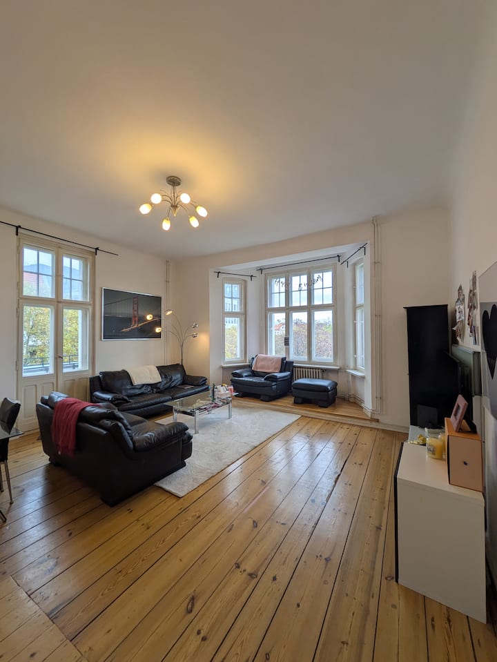 Gesamte Unterkunft I 4 Zimmer Wohnung I 130 Sqm - Berlín