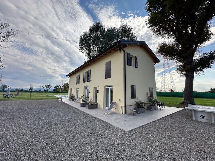 Suite Grigia (Villa Iris) - Modena