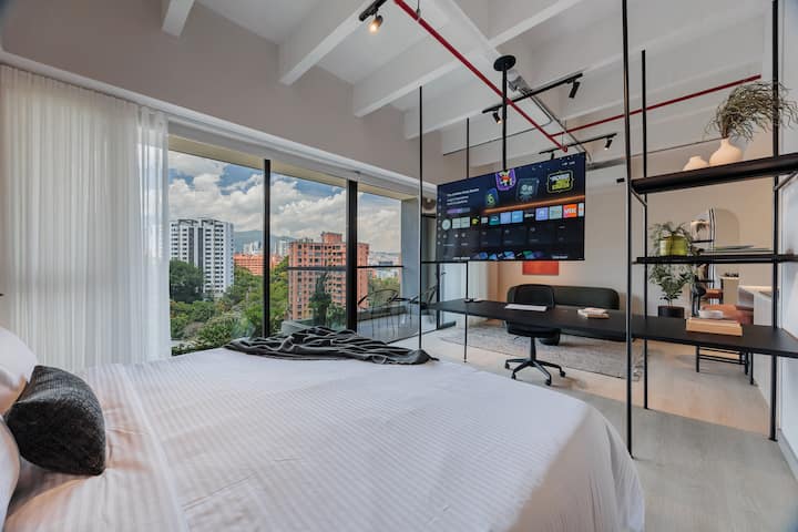 [C] Poblado Walkable|11th Fl View|ac|pool|balcony - Medellín, Colombia