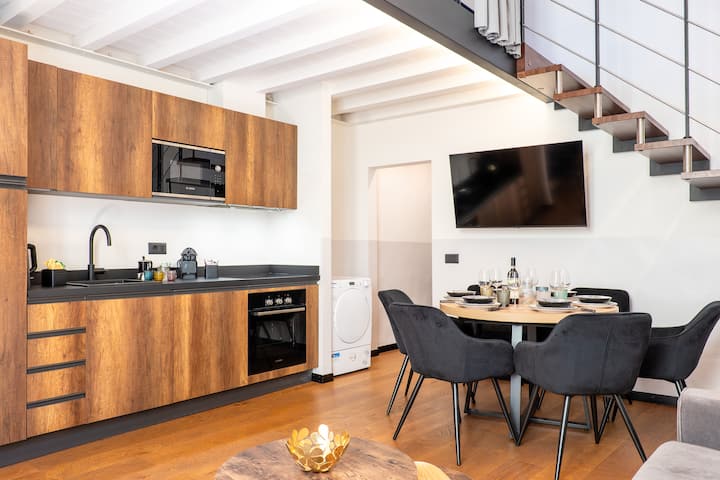 Oltrarno Chic: Modern Flat For 6 With Winter Offer - Florence