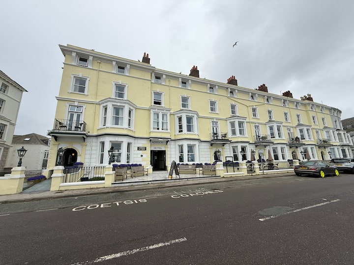 2-bedrooms Flat At The Merrion - Llandudno
