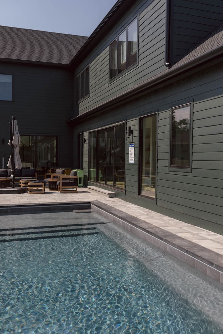 Luxurious Rehoboth Beach Retreat W/ Private Pool! - Rehoboth Beach, DE