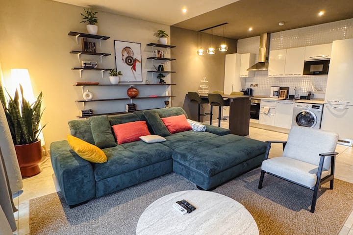 The Signature View Apartment With Rooftop Pool - Ghana