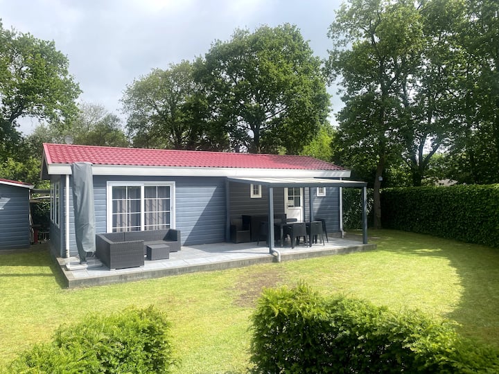 Ouddorp Chalet Met Tuin, 1 Km Van Strand. - Ouddorp
