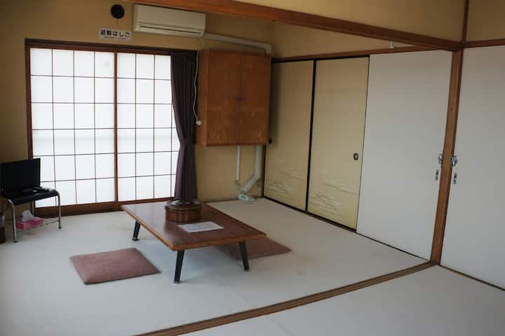 展望台のような絶景オーシャンビュー!非日常的な旅 無料駐車場 宇佐美駅まで徒歩7分 - 伊東市