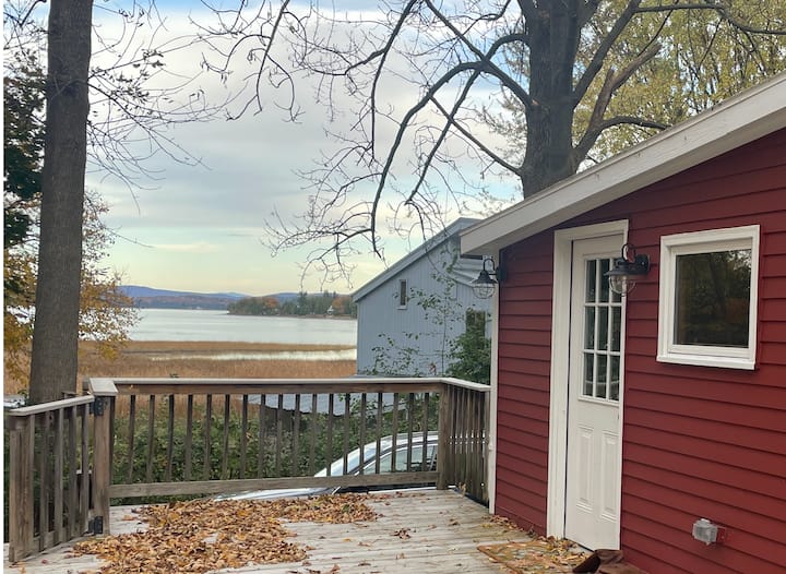 Little Red Cabin - Colchester, VT