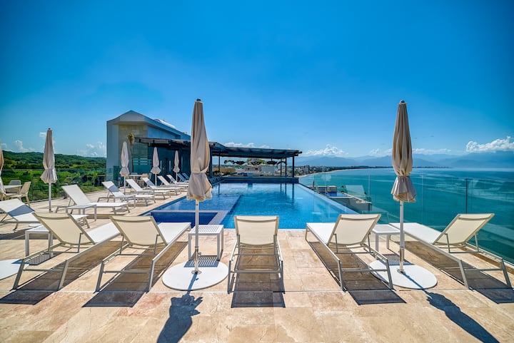 Oceanfront Luxury 3br At Panarea With Rooftop Pool - Bucerías