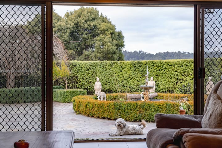 Green Room Oakglen Tarleton B&b - Aberdeen