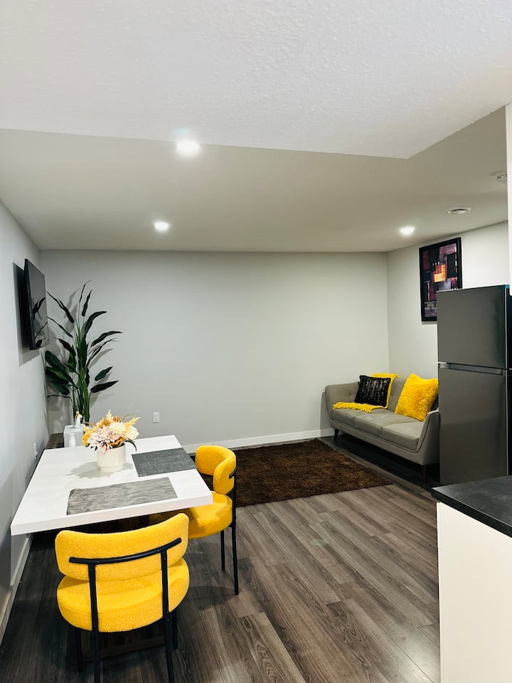Newly Built Cozy Basement Suite - Regina