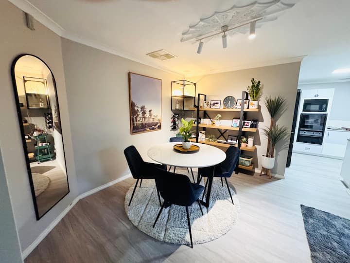 Scarborough 2 Bed X 1 Bath House - Kingsley