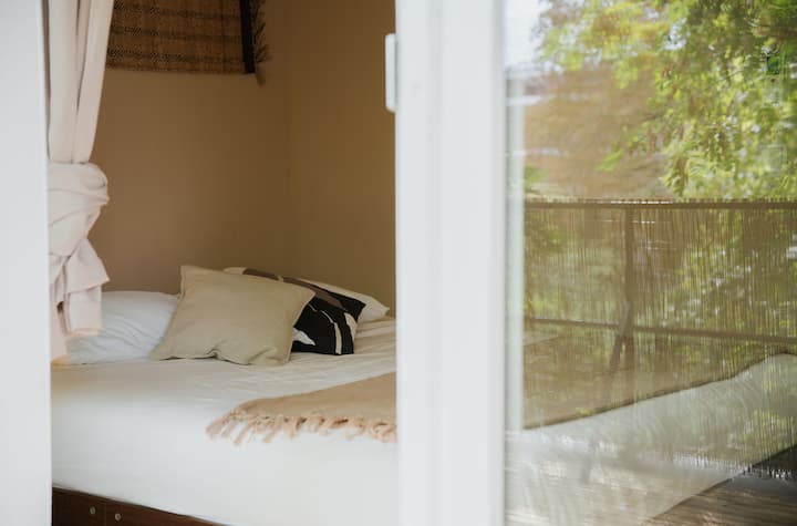 Church View Apartment With Large Rooftop Terrace - 네이메헌