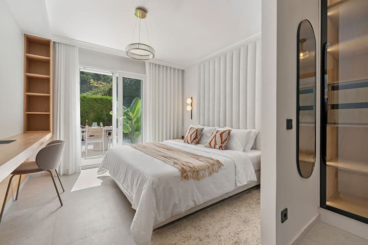 2pool Areas, Golf, Fireplace, Private Yard&parking - Costa del Sol