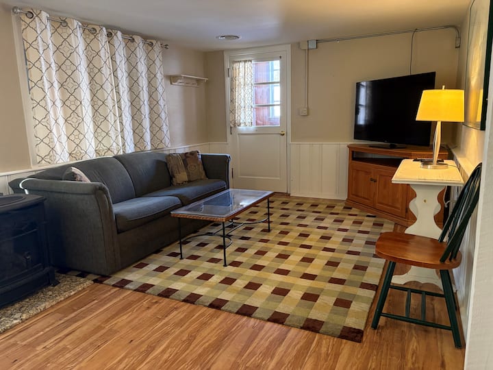 3 Room Apartment In Exeter - Exeter, NH