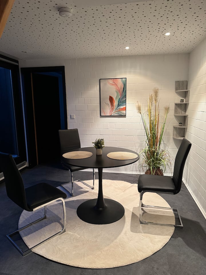 Hirschhausen - Calm Living Close To Duesseldorf - Kaarst