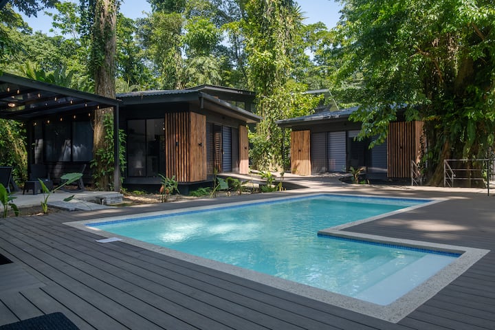 Somnara ~ Bosque Tropical - Punta Uva