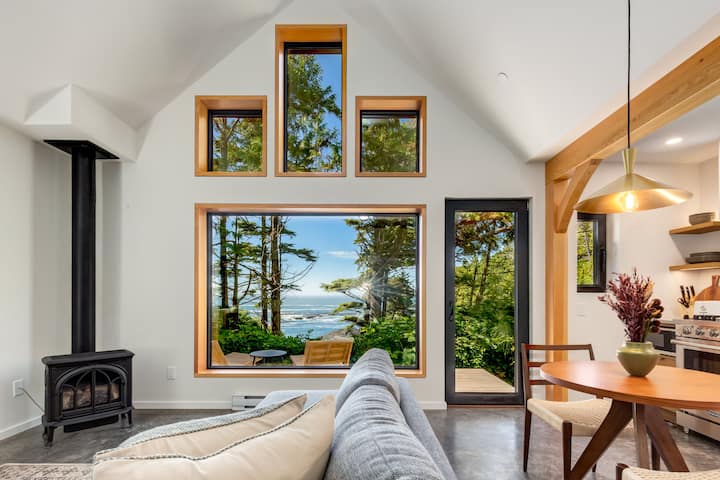 Fogged Inn Cove - Ucluelet