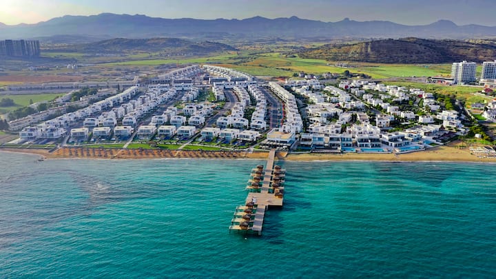 Four Seasons 2 / Studio - Богаз