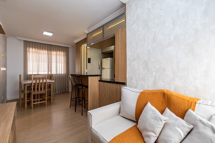 Apto 2 Quartos Cond. Fechado Bairro Guaíra - Curitiba