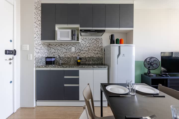 Apartamento Econômico Na Rua Do Metrô Brás - Liberdade