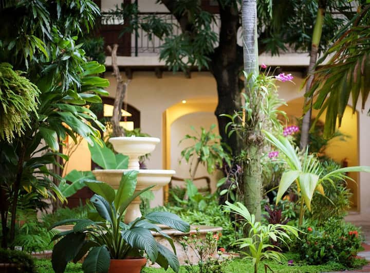 Tu Oasis En La Ciudad Colonial - Santo Domingo