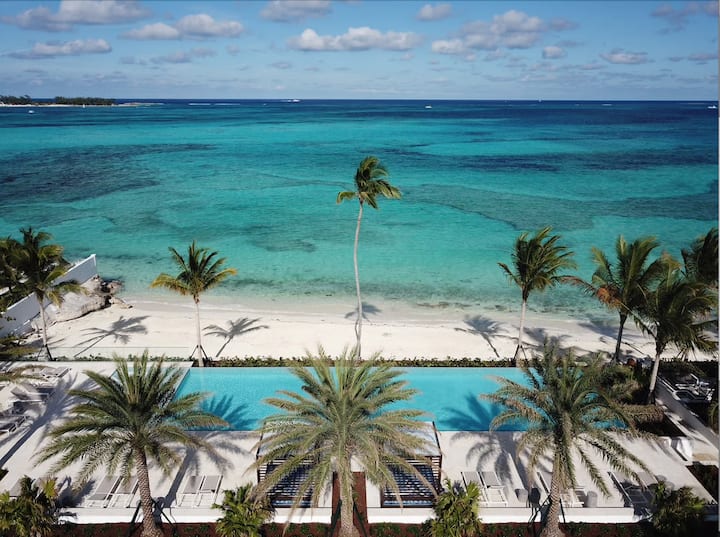 2-br Apt W/ Pool, Beach Access & Gym - Nassau