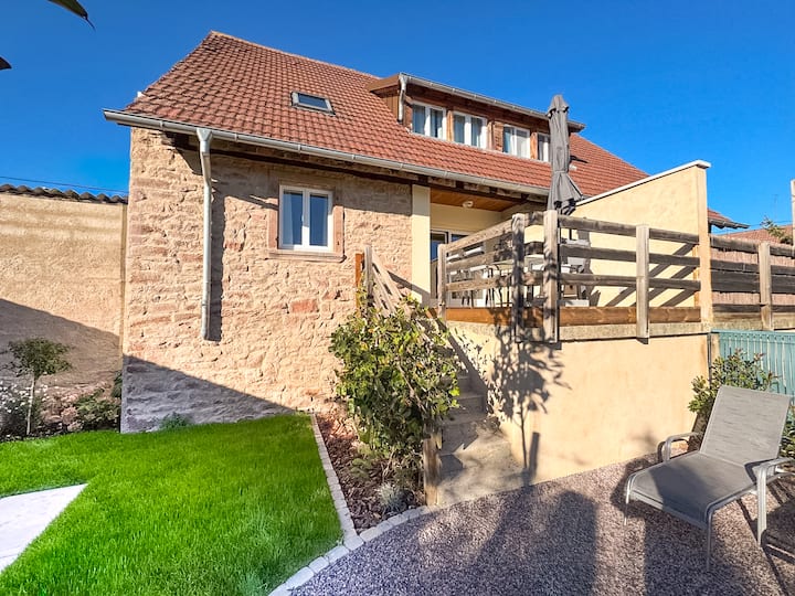 Jardin Secret – Vue Sur Vignes, Route Des Vins - Molsheim