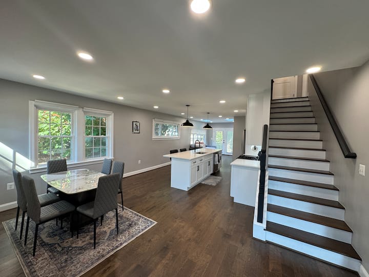 Modern 4br Family Home W/ Grill - Silver Spring, MD