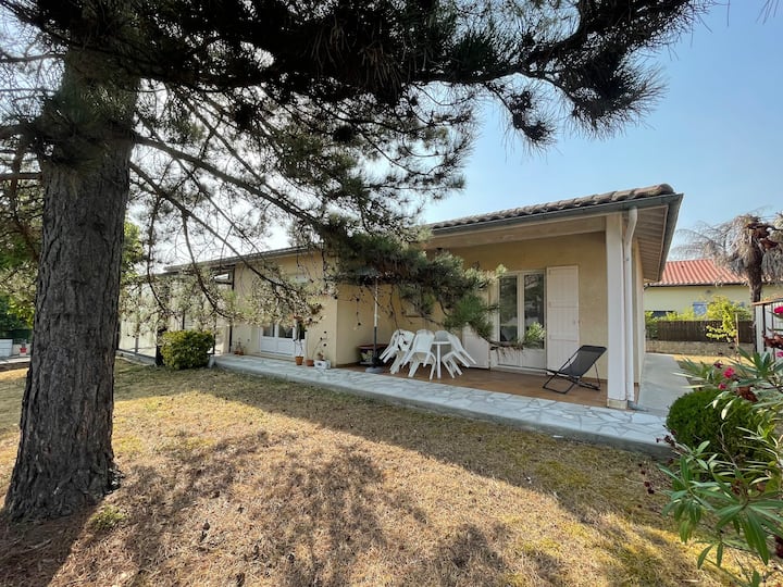 Maison Familiale Avec Jardin - Lectoure
