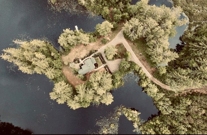 Secluded Waterfront Retreat With Luxe Amenities - Laconia, NH
