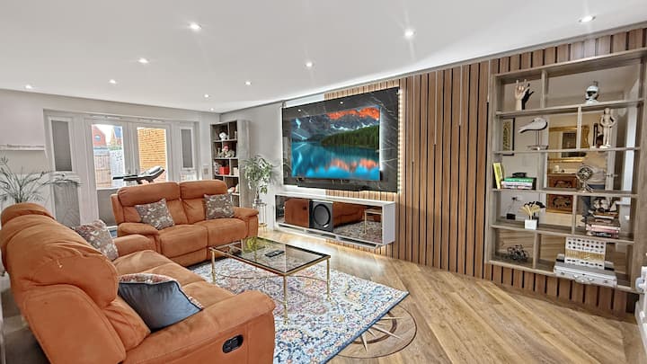 Luxury 5-bedroom Fairfield House | 5 Mins From Cmk - 牛津
